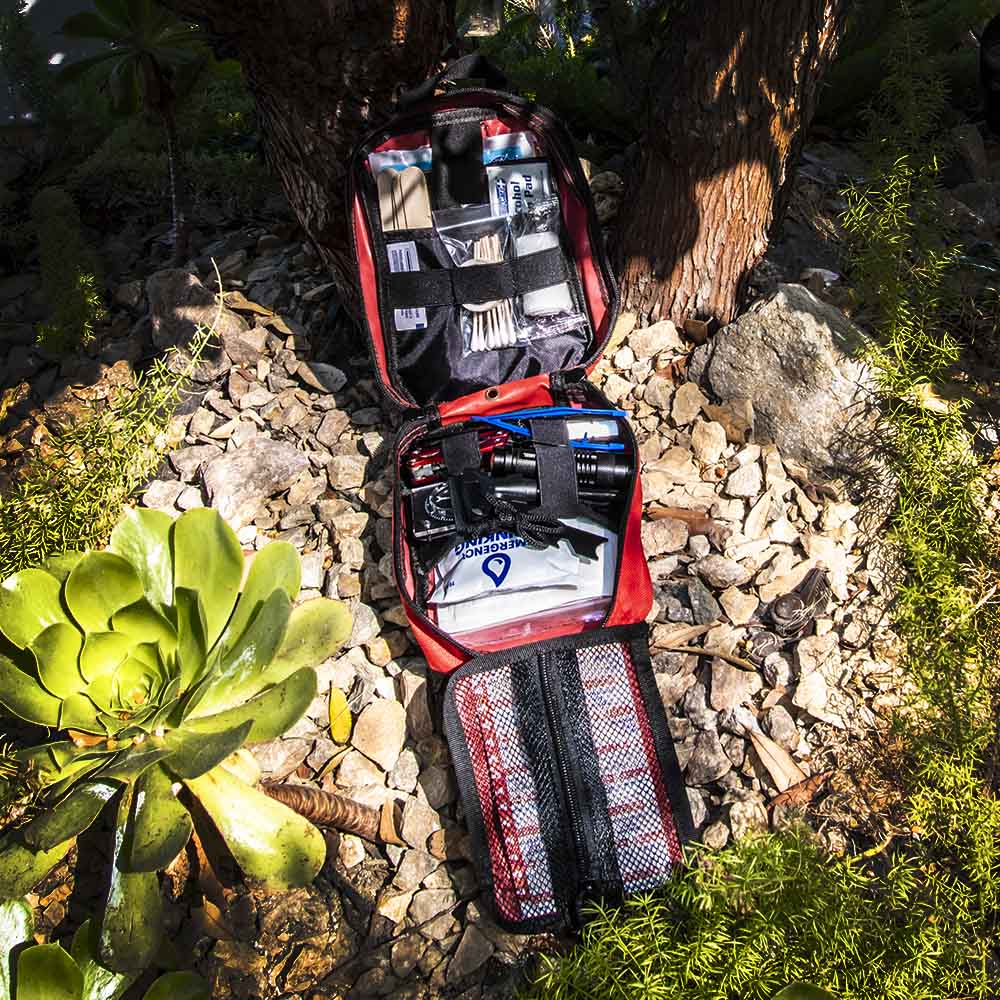 Field Medic First Aid / Survival Kit Stealth Angel Survival - Stealth ...